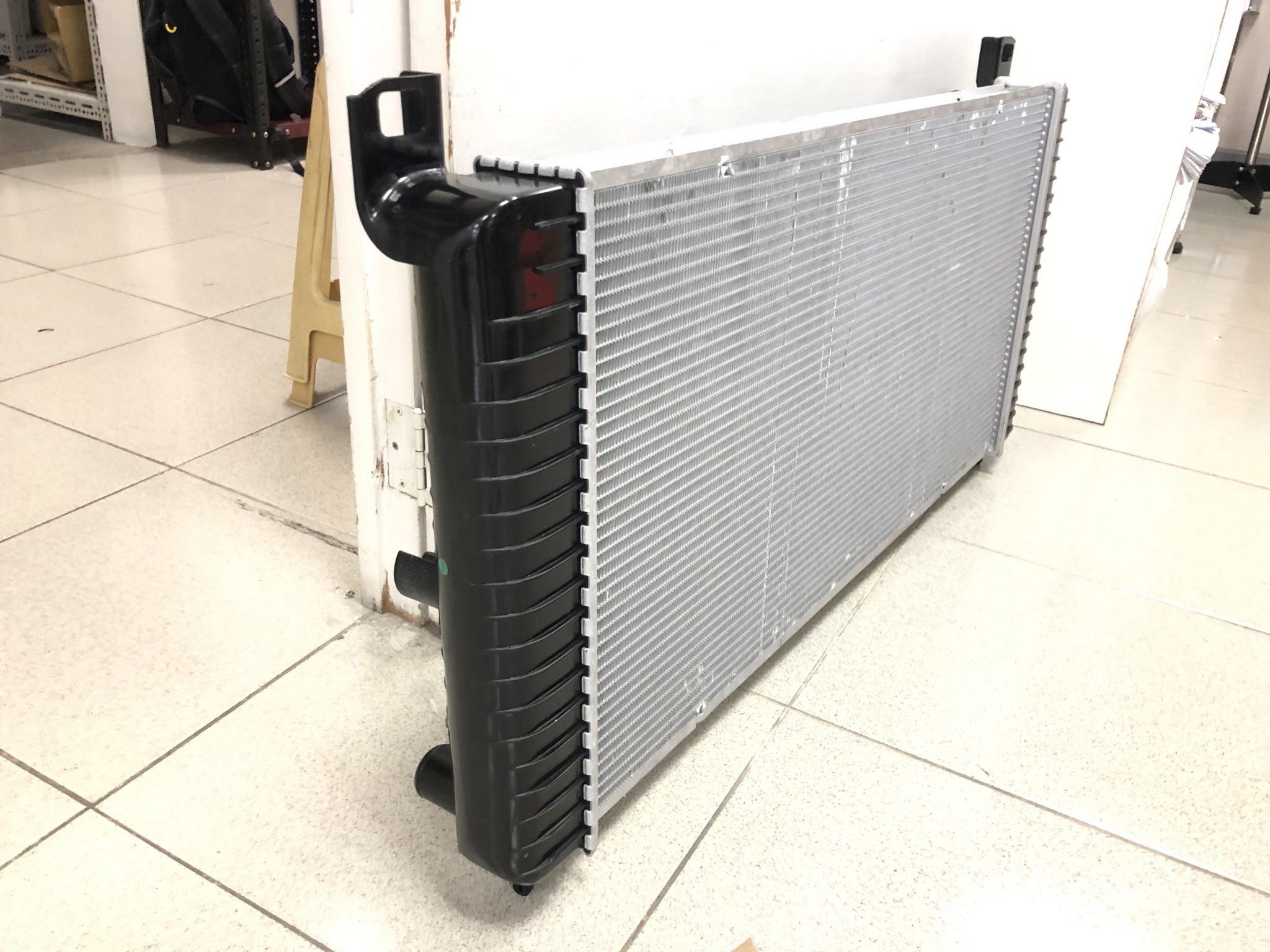 RADIATOR - HUMMER H2 6.0 GAS 2003 - Twincell