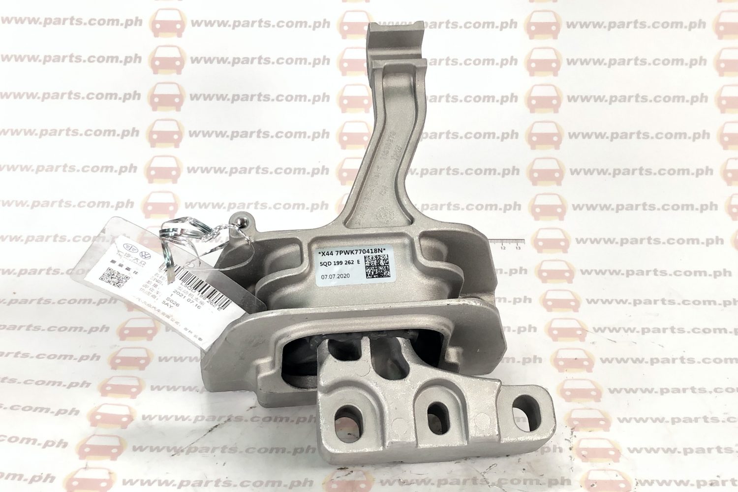 ENGINE SUPPORT RH - VW PASSAT 2.0 '16 - Twincell