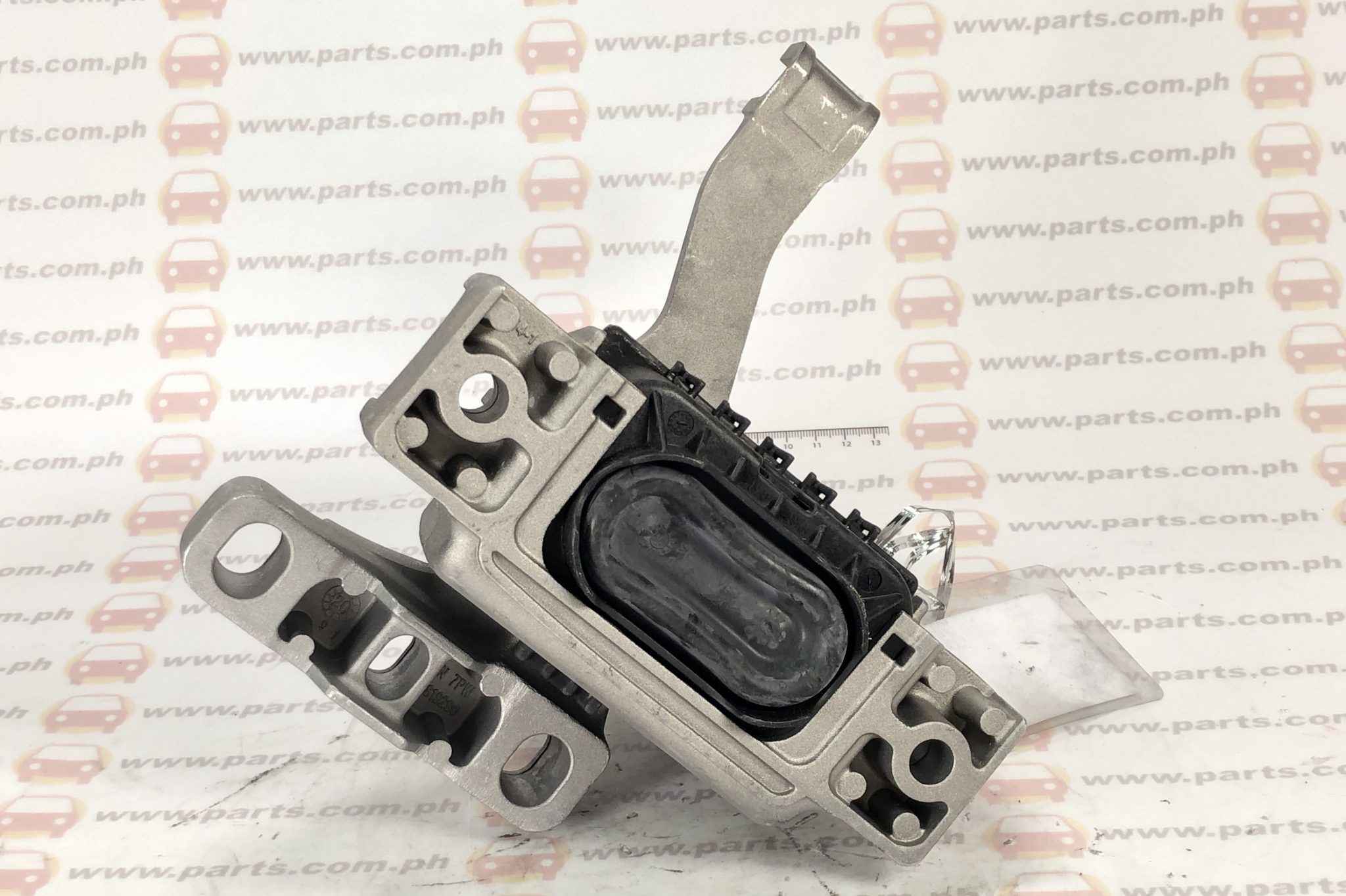 ENGINE SUPPORT RH - VW PASSAT 2.0 '16 - Twincell