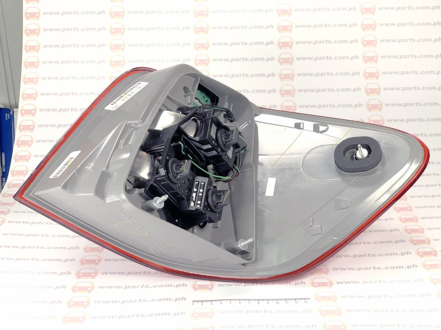 TAIL LIGHT LH - MBENZ W164 10-11 - Twincell