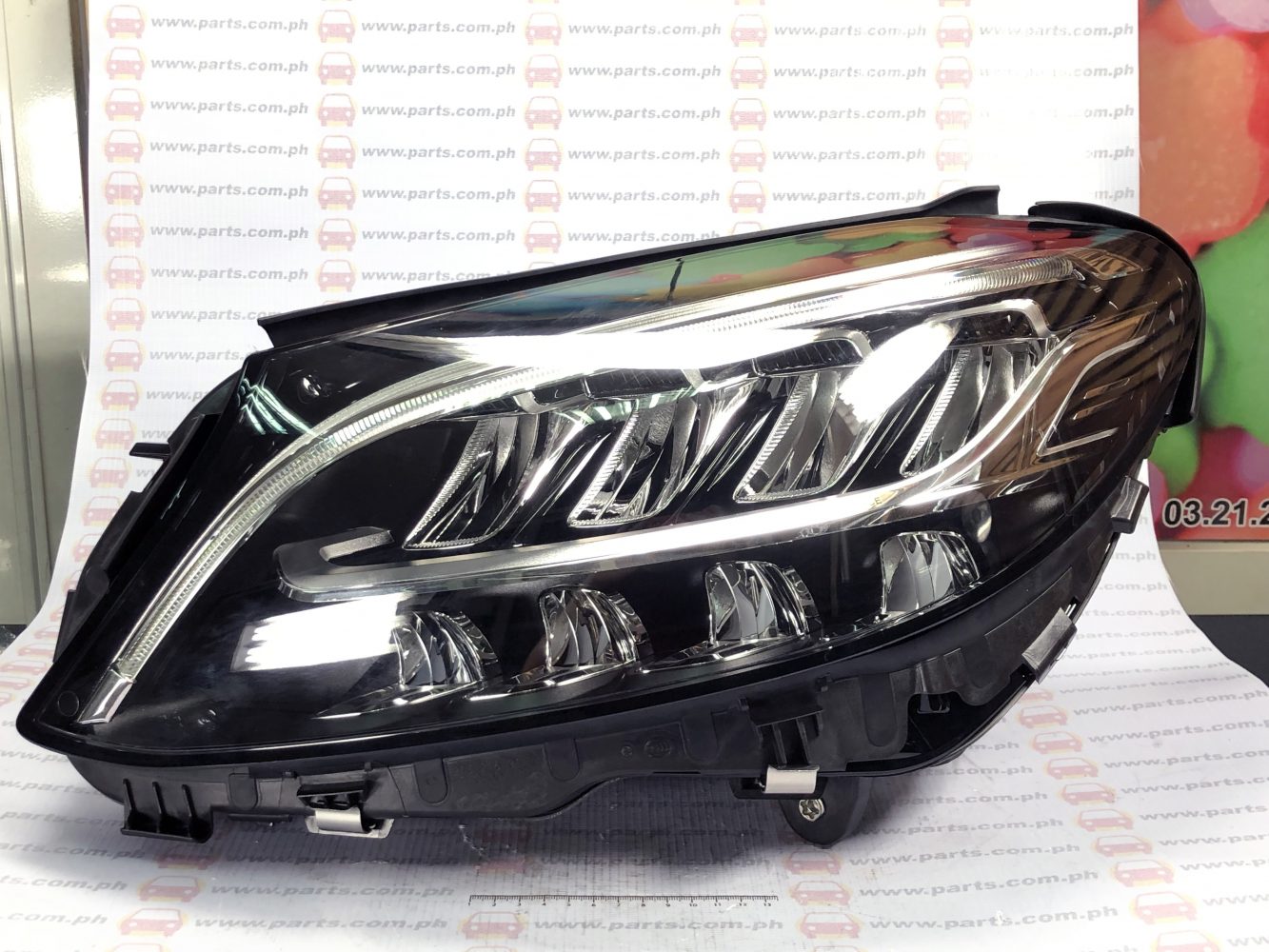 HEAD LIGHT LH - MERCEDES BENZ W205 C 180 - Twincell